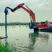 China 2800 RPM Hydraulic Sheet Pile Driver | Efficient Piling for Photovoltaic Projects in Wet Terrain for sale