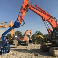 China Hitachi-Mounted Pile Hammer: Efficient Vibro Driving for Cement Square Piles for sale
