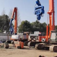China 15m Pile Hammer with 435KN Force: High-Power Vibro Hammer for Hard Soil Conditions for sale