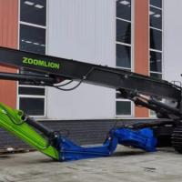 China Vibro Hammer - 3500 RPM High Frequency & 385 KN Force For Hard Soil Piling for sale