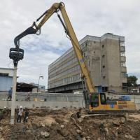China Through-Wall Pile Driver: High Excitation Force & Compact Excavator Vibro Hammer Design for sale