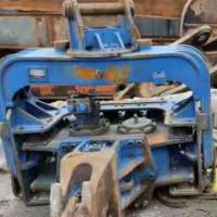 China Hydraulic Pile Driver for Watercourse: 18M Deep Driving & Saltwater-Adapted Excavator System for sale