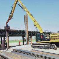 China Hydraulic Pile Driver For Excavators - Blue Design With Larsen Steel Sheet Pile Compatibility for sale