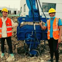 China 350KN Excavator Mounted Pile Driver - 3200rpm High Frequency & 18m Max Pile Length for sale