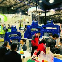 China High-Torque Hydraulic Vibrating Hammer Pile Driver – Premium Construction Equipment for Exhibition for sale