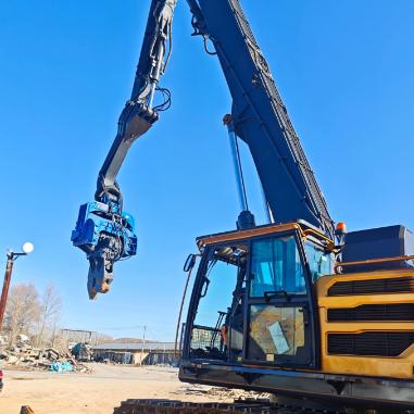 China Hydraulic Pile Driver Engineered as the Perfect Solution for 12-Meter Pile Driving for sale