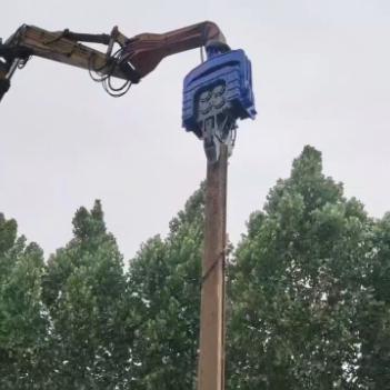 China Four Eccentric Pile Driver | High Frequency Vibration Output & Self Lubricating Bearing Low Maintenance For 48–52 Ton Excavators for sale