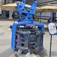 China Side Grip Pile Driver With Full 360 Degree Continuous Rotation And Bidirectional Tilt Driving Head – SV400 For Low Headroom Sites for sale
