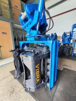 China Full 360 Degree Continuous Rotation China Pile Driver | Bidirectional Tilt Driving Head Factory + Low Headroom Design for sale