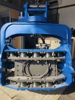 China Exporters high frequency vibration output 360 Degree Pile Driver – full slewing mechanism assembly Made In China from 360 Degree rotation pile driver Suppliers China for sale