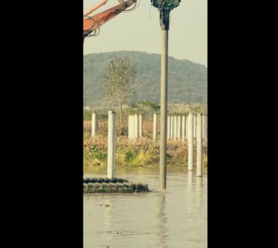 China Pile Driver - Amphibious Operation for Sheet Piling for sale