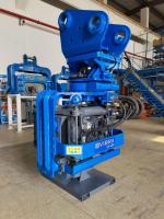China Integrated Hydraulic Side Grip Pile Driver - 3000 RPM & Solid One-Piece Construction for sale