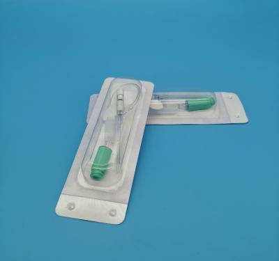 China 18G Butterfly Positive Pressure Type Disposable Iv Cannula Surgical Infusion/Blood Transfusion Green for sale