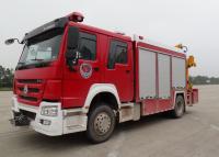 China SINOTRUK HOWO 4x2 Heavy Emergency Rescue Fire Truck with 5 Ton Crane - 228 kW Engine, 5000 kg Load Capacity for sale