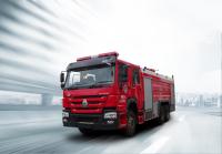 China HOWO WHG5260TXFGP100 Dry Powder Foam Combination Fire Truck with 5000L Water, 3000L Foam, 2000kg Powder Capacity for sale