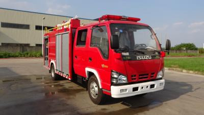 China ISUZU 300kg Dry Powder Foam Combination Fire Truck with 130hp Engine and 1800kg Water Capacity for sale