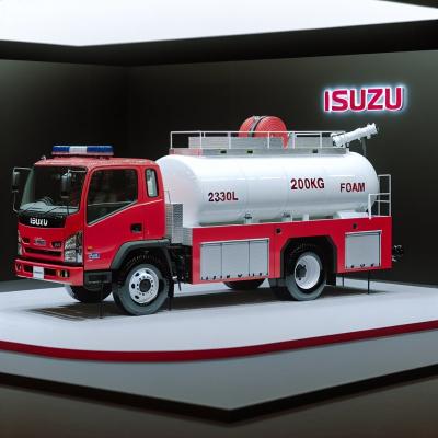 China ISUZU Foam Fire Truck 2320L Water Tank 2000kg Foam Capacity 5 Seats for sale