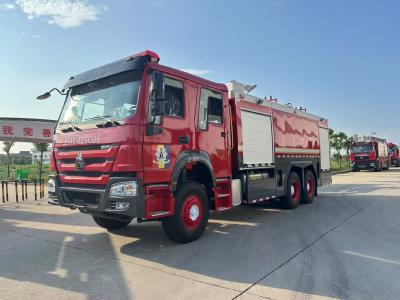 China Foam Fire Truck 14900kg Shipping Mass Diesel Engine 90L/s Pump 2000kg Foam Capacity for sale