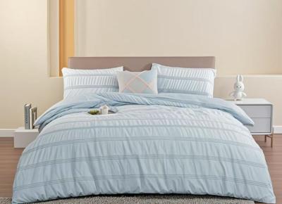 China Seersucker Cotton Recycled Polyester Duvet Set Sustainable Light Blue Duvet Cover King for sale