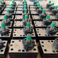 China High Precision Metering Pump (12~35cc/r) for Polyurethane Foaming & PUR Hot Melt Adhesive for sale
