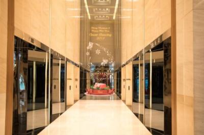 China Machine Room Less Automatic Passenger Elevator With Fuji Control System for sale