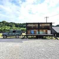 China Mobile Food Catering Restaurant Trailer Shop Café Steel Structure Container Trailer with Connecting Pieces and Trailers for sale