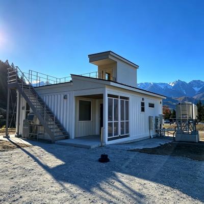 China Modern 10HC 20HC 30HC Modular Home Steel Structure Prefabricated Living Expandable Glamping Hotel Villa Container House for sale