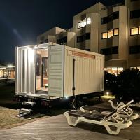 China 20GP Mobile Sauna Container House Sauna Room Waterproof Insulated Steel Structure for Resort Backyard Spa Relaxation Use for sale