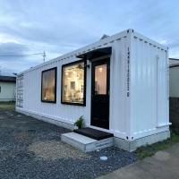 China FOREMOST 40HC Outdoor Prefab Beauty Salon Studio Mobile Commercial Cabin Commercial Use Container House for sale