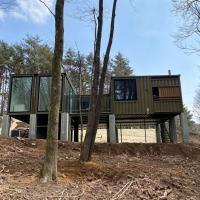 China FOREMOST Container Homes Luxury Prefabricated Fast Build Low Cost Prefab House 20HC Prefab Shipping Container Villa for sale
