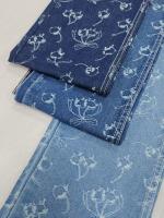 China Super-Soft Cherry-Printed 10.8oz Middle Weight 60%Cotton Denim Fabric For Lady Jeans Or Skit for sale