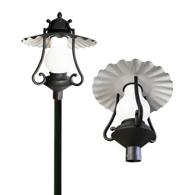 China European Classical Lamp Post Garden Pole Lights Waterproof 50W for sale