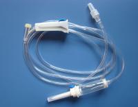 China PVC Sterile Disposable Infusion Set Medical Grade With 150cm Tube Length EO Sterilization for sale