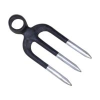 China Carbon Steel Forged Garden Fork Hoe 3 Tines Round Hole Eye Farming Digging Tool for sale