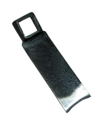 China Carbon Steel Forged Square Hole Eye U Type Garden Hoe 800g Digging Cutting Spading Farming Tool for sale