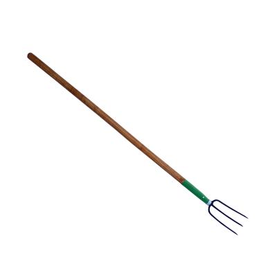 China Carbon Steel Forged Pitchfork 120cm Wood Handle 6 Prong Farming Garden Fork for sale