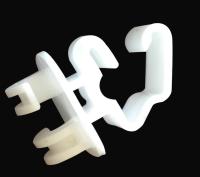China INS006 Fencing Plastic Insulator Simplify To Fasten Through Tapes Rope for sale