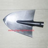 China Carbon Steel Delta Triangle Point Digging Shovel Italy Type 235x260x340mm 800g for sale