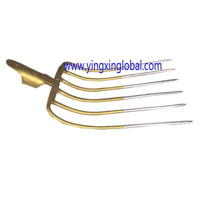 China 6 Tine Carbon Steel Forged Pitchfork 250x335x450mm Manure Fork for Farming for sale