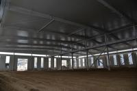 China Custom Q345B Prefabricated Workshop Sheds H Beam Steel Frame Building 30m Span for sale