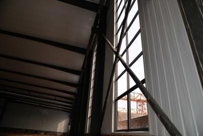 China Stadium Outdoor Steel Frame Sun Shade Canopy Swimming Pool Roof Truss 5800x2400mm for sale