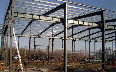 China EPS Roofing Prefabricated Villas Steel Frame Prefab Home Kits Custom Sizes 1-10 Storeys for sale