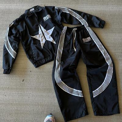 China Silk Screen Printing Windbreaker Tracksuit Lightweight Training Joggers And Jacket Set for sale