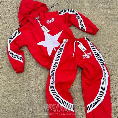 China Custom Techwear Windbreaker Tracksuit Nylon Stripe Ribbed Detachable Hoodie And Sweatpants Set for sale