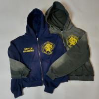 China Screen Printed Logo Acid Wash Zip Hoodie Sun Fade Distressed Black Hoodie 420 Grams for sale
