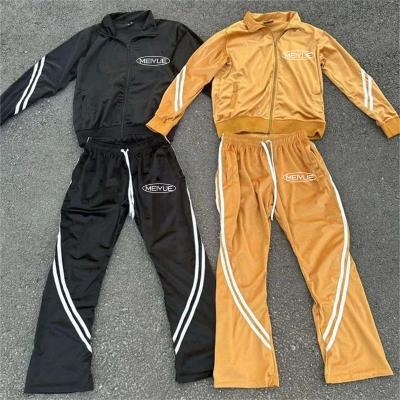 China Custom Jogging Suits Unisex Velvet Zip up Tech Fleece Jacket Windproof  Flare Sweatpants Stripe Sweatsuit Tracksuits for Men for sale