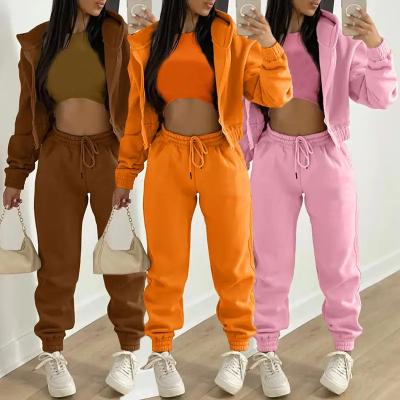 China Cropped Pullover Ladies Sweat Suits Jogging Suits For Women Solid Pattern for sale