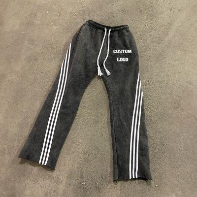 China Custom Heavyweight Cotton Stacked Pants Striped Mens Wide Leg Acid Wash Applique Embroidery Patches Sweatpants With Stripe for sale