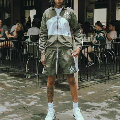 China Custom Logo Streetwear Windbreaker Jacket Jogging Nylon Tracksuit for Men Sets Nylon Hoodie Jogger Short Set With Zipper for sale