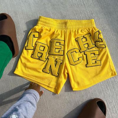 China Chenille Embroidery Logo Mens Streetwear Shorts Breathable 5 Inch Shorts Streetwear for sale